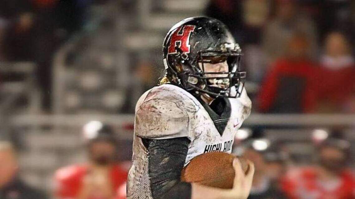 Highland IL football player prepares for freshman season | Belleville ...