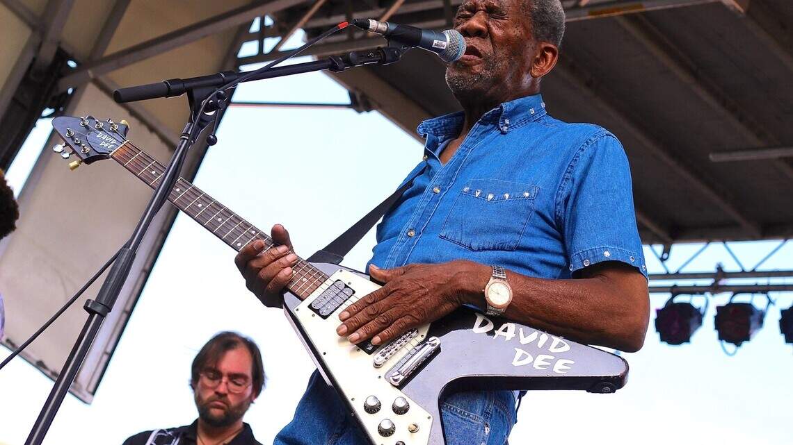Influential East St. Louis soul singer and song writer David Dee dies ...