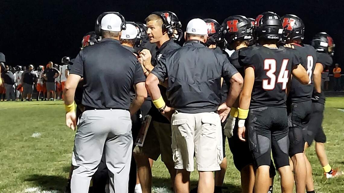 Highland IL football faces Morton Potters in IHSA playoffs | Belleville ...
