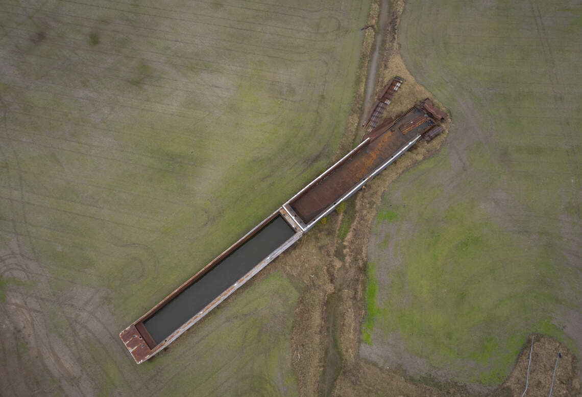 Southern Illinois farmers trapped by climate, federal policy ...
