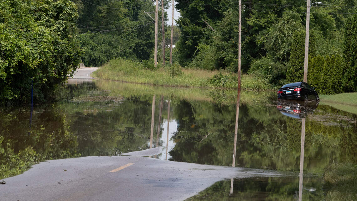 These are closed Illinois roads during flash flood warning | Belleville ...