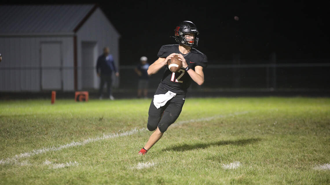 Highland IL Bulldogs football team continues 2022 season | Belleville ...