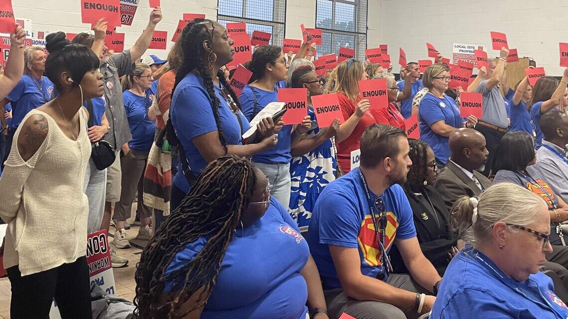 Cahokia teachers and staff still without contract this fall ...